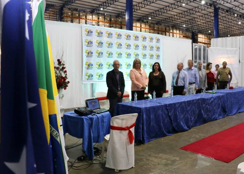 Entrega da Comenda do Mérito Legislativo "Francisco José Dutra" ao ...